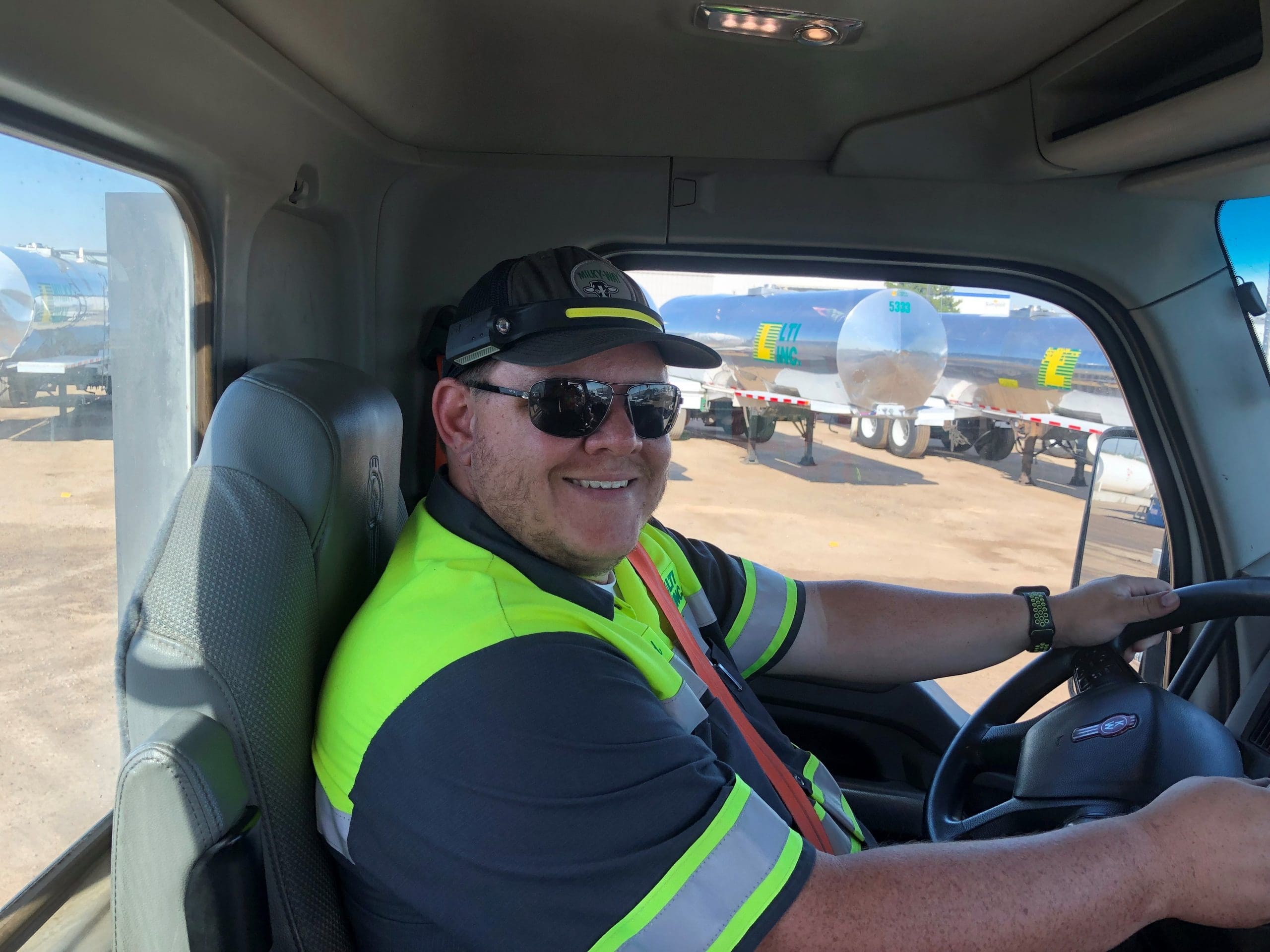 Trucking Liquid and Dry Bulk Commodities | LTI, Inc.